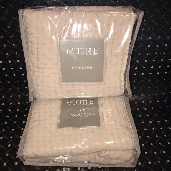 Moderne by Noble Excellence | Bedding | 2 Quilted Standard Shams | Poshmark